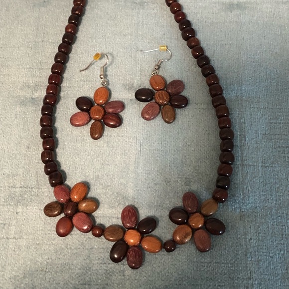 Jewelry | Beautiful Costa Rican Hand Made Wood Necklace And Earrings ...
